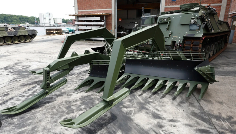 Що таке Wisent 1MC: машина, якою ЗСУ переорюють мінні поля — Republic.com.ua